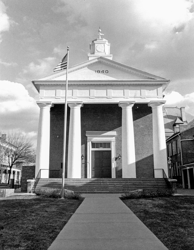 The Haunted Old Frederick County Courthouse – ENCYCLOPEDIA STRANGE